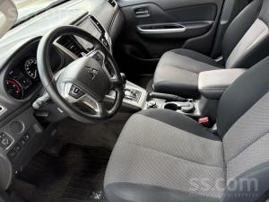 Balts Mitsubishi l-200 2021 Rīga, ar dzinēja tilpumu 2.30 L un nobraukumu 78 tūkst. km par 24900 €, foto 12 vietnē AUTOMOTO.COM.LV