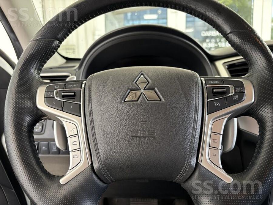 Balts Mitsubishi l-200 2021 Rīga, ar dzinēja tilpumu 2.30 L un nobraukumu 78 tūkst. km par 24900 €, foto 17 vietnē AUTOMOTO.COM.LV