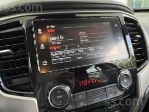 Balts Mitsubishi l-200 2021 Rīga, ar dzinēja tilpumu 2.30 L un nobraukumu 78 tūkst. km par 24900 €, foto 21 vietnē AUTOMOTO.COM.LV