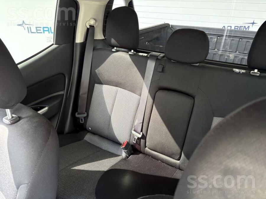 Balts Mitsubishi l-200 2021 Rīga, ar dzinēja tilpumu 2.30 L un nobraukumu 78 tūkst. km par 24900 €, foto 25 vietnē AUTOMOTO.COM.LV