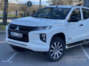 White Mitsubishi l-200 2021 in Jurmala, with an engine capacity of 2.30 L and mileage of 0 thousand km for 26450 €, photo 19 on AUTOMOTO.COM.LV