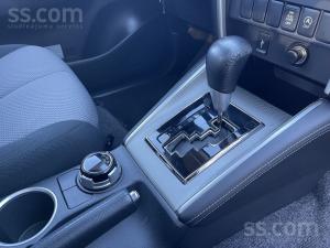 White Mitsubishi l-200 2021 in Jurmala, with an engine capacity of 2.30 L and mileage of 0 thousand km for 26450 €, photo 32 on AUTOMOTO.COM.LV