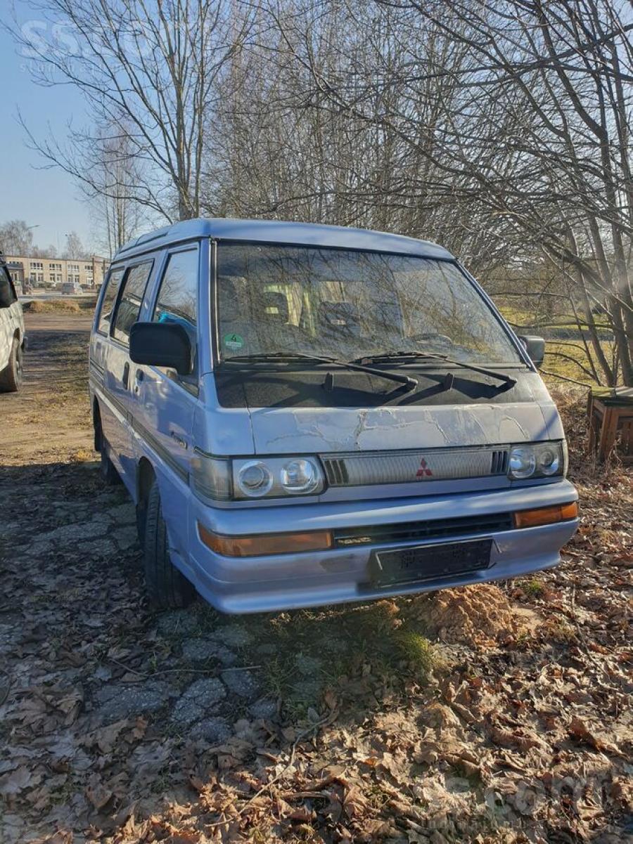 Zils Mitsubishi L 300 2006 Kuldīga, ar dzinēja tilpumu 2.40 L un nobraukumu 230 tūkst. km par 1500 €, foto 13 vietnē AUTOMOTO.COM.LV