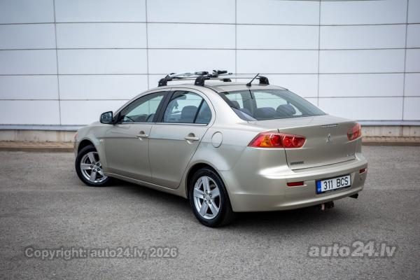 Beige Mitsubishi Lancer 2010 in Tallinn, with an engine capacity of 2.00 L and mileage of 280 thousand km for 4200 €, photo 5 on AUTOMOTO.COM.LV