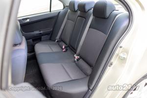 Smilšu krāsa Mitsubishi Lancer 2010 Tallina, ar dzinēja tilpumu 2.00 L un nobraukumu 280 tūkst. km par 4200 €, foto 17 vietnē AUTOMOTO.COM.LV