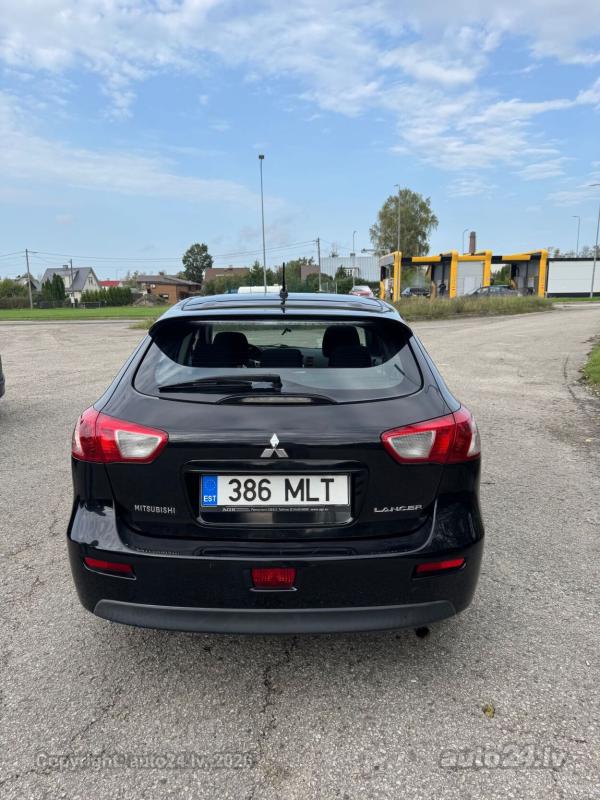 Black Mitsubishi Lancer 2008 in Tallinn, with an engine capacity of 1.80 L and mileage of 0 thousand km for 3300 €, photo 9 on AUTOMOTO.COM.LV