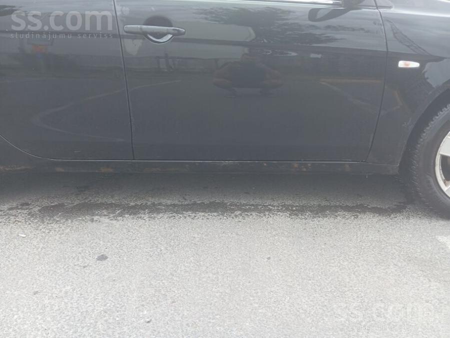 Black Mitsubishi Lancer 2009 in Riga, with an engine capacity of 1.80 L and mileage of 231 thousand km for 1000 €, photo 7 on AUTOMOTO.COM.LV