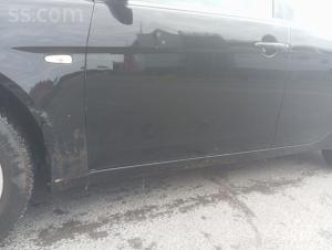 Black Mitsubishi Lancer 2009 in Riga, with an engine capacity of 1.80 L and mileage of 231 thousand km for 1000 €, photo 8 on AUTOMOTO.COM.LV