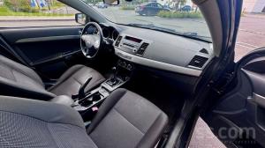 Melns Mitsubishi Lancer 2011 Rīga, ar dzinēja tilpumu 1.80 L un nobraukumu 380 tūkst. km par 3600 €, foto 8 vietnē AUTOMOTO.COM.LV