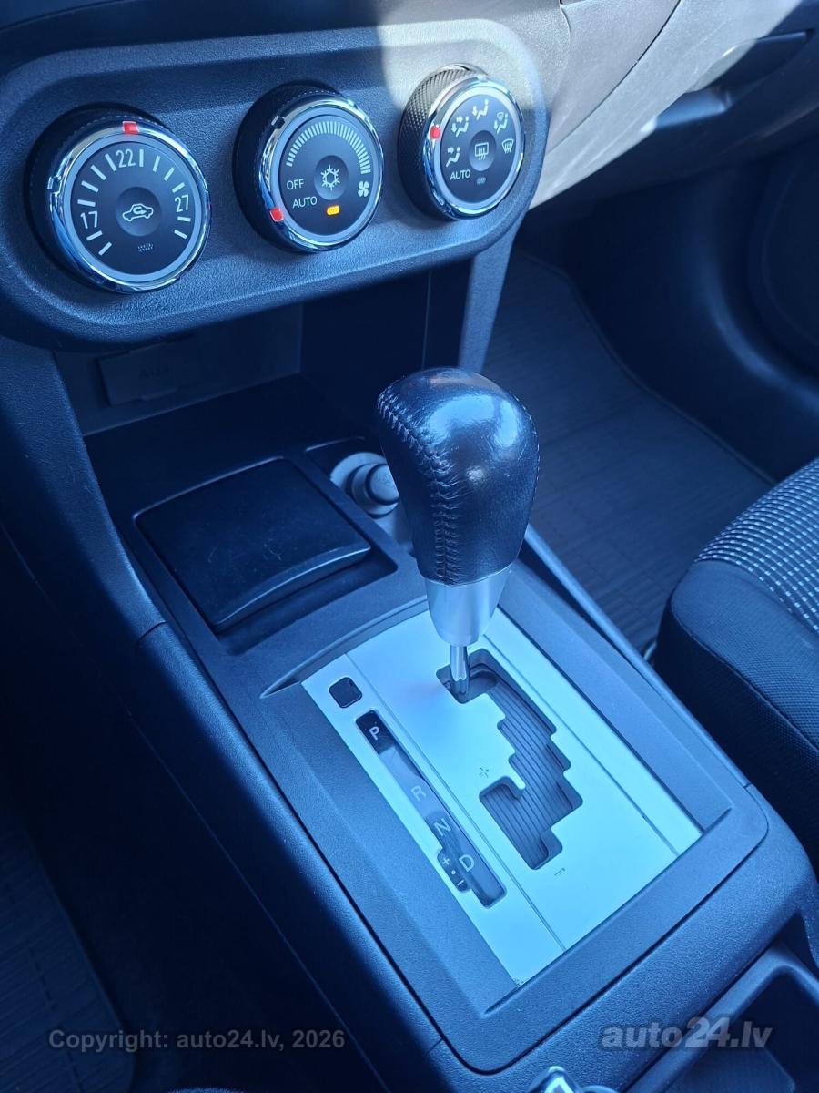 Melns Mitsubishi Lancer 2012 Tallina, ar dzinēja tilpumu 1.80 L un nobraukumu 121 tūkst. km par 4000 €, foto 13 vietnē AUTOMOTO.COM.LV