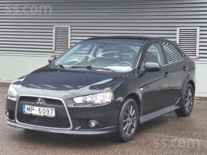 Melns Mitsubishi Lancer 2013 Rīga, ar dzinēja tilpumu 1.80 L un nobraukumu 243 tūkst. km par 3550 €, foto 3 vietnē AUTOMOTO.COM.LV