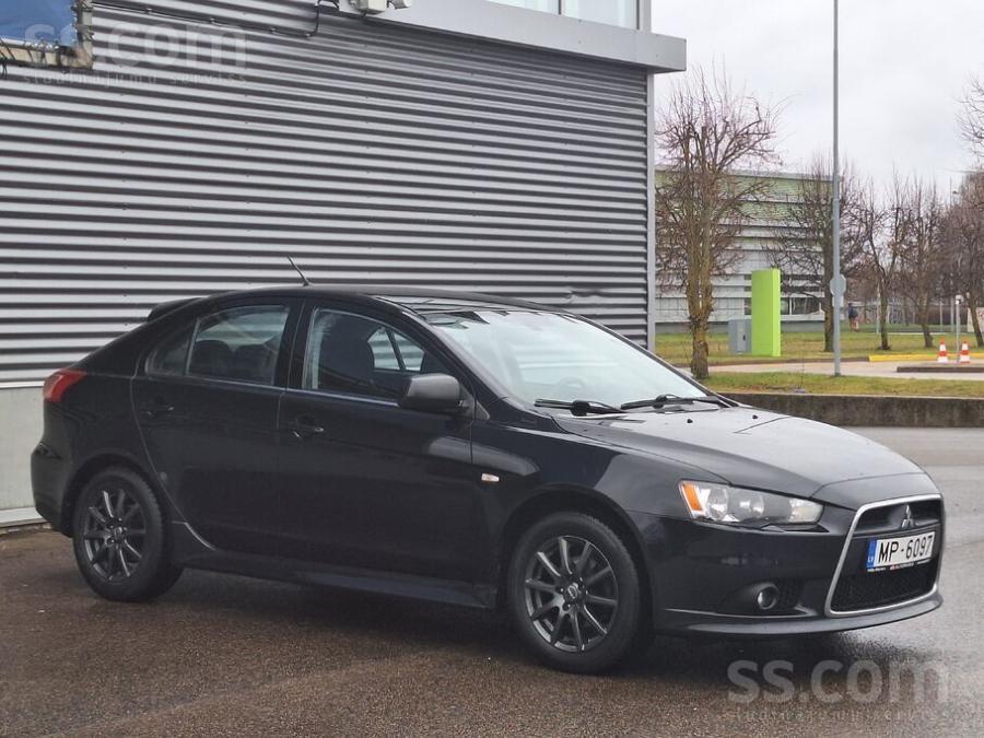 Melns Mitsubishi Lancer 2013 Rīga, ar dzinēja tilpumu 1.80 L un nobraukumu 243 tūkst. km par 3550 €, foto 5 vietnē AUTOMOTO.COM.LV