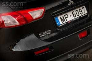 Melns Mitsubishi Lancer 2013 Jelgava, ar dzinēja tilpumu 1.80 L un nobraukumu 243 tūkst. km par 4999 €, foto 10 vietnē AUTOMOTO.COM.LV