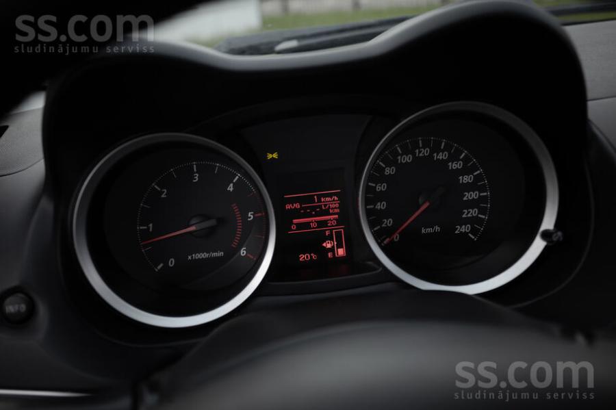 Melns Mitsubishi Lancer 2013 Jelgava, ar dzinēja tilpumu 1.80 L un nobraukumu 243 tūkst. km par 4999 €, foto 20 vietnē AUTOMOTO.COM.LV