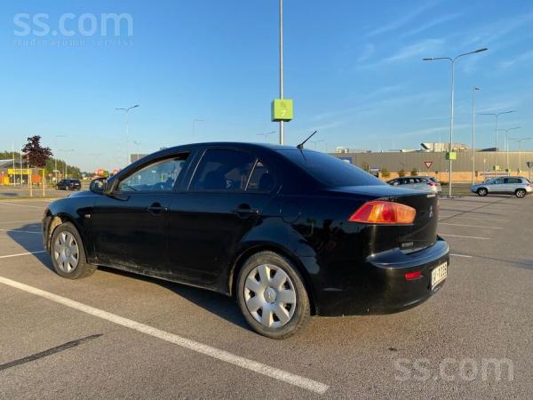 Melns Mitsubishi Lancer 2007 Limbaži, ar dzinēja tilpumu 1.50 L un nobraukumu 214 tūkst. km par 1500 €, foto 6 vietnē AUTOMOTO.COM.LV