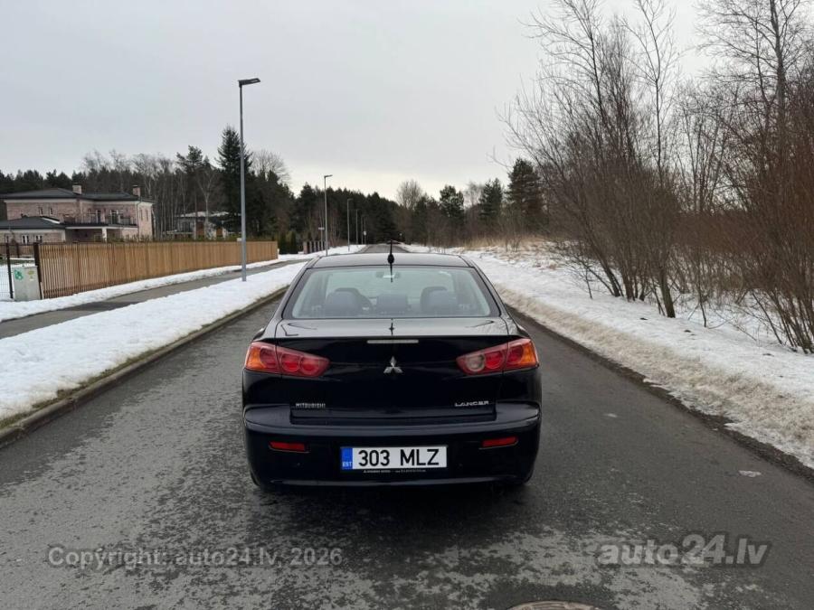 Black Mitsubishi Lancer 2008 in Tallinn, with an engine capacity of 1.80 L and mileage of 124 thousand km for 2990 €, photo 4 on AUTOMOTO.COM.LV