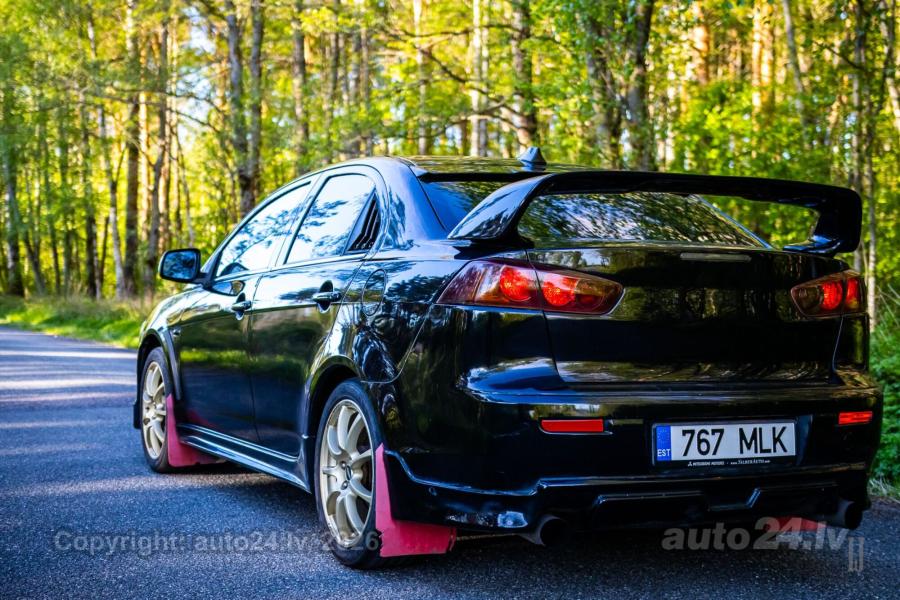 Melns Mitsubishi Lancer 2008 Pērnava, ar dzinēja tilpumu 1.80 L un nobraukumu 270 tūkst. km par 4499 €, foto 5 vietnē AUTOMOTO.COM.LV