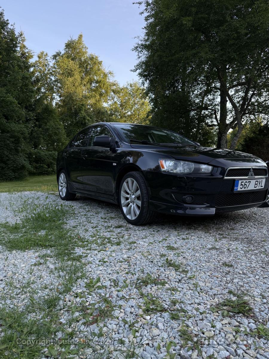 Melns Mitsubishi Lancer 2011 Tallina, ar dzinēja tilpumu 2.00 L un nobraukumu 231 tūkst. km par 5400 €, foto 3 vietnē AUTOMOTO.COM.LV