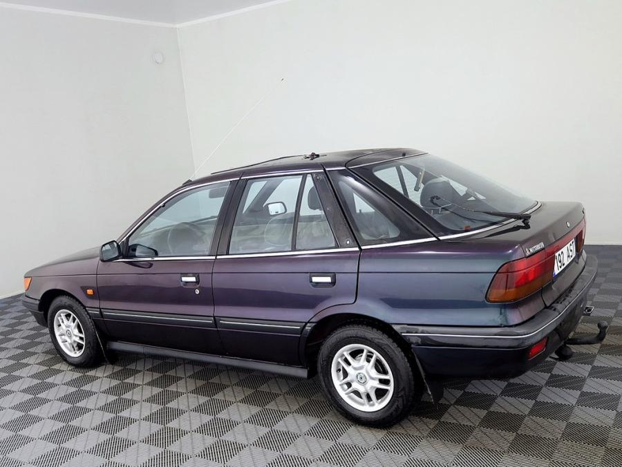 Zils Mitsubishi Lancer 1990 Tallina, ar dzinēja tilpumu 1.50 L un nobraukumu 159 tūkst. km par 599 €, foto 13 vietnē AUTOMOTO.COM.LV