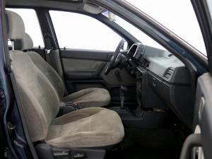 Zils Mitsubishi Lancer 1990 Tallina, ar dzinēja tilpumu 1.50 L un nobraukumu 159 tūkst. km par 599 €, foto 15 vietnē AUTOMOTO.COM.LV
