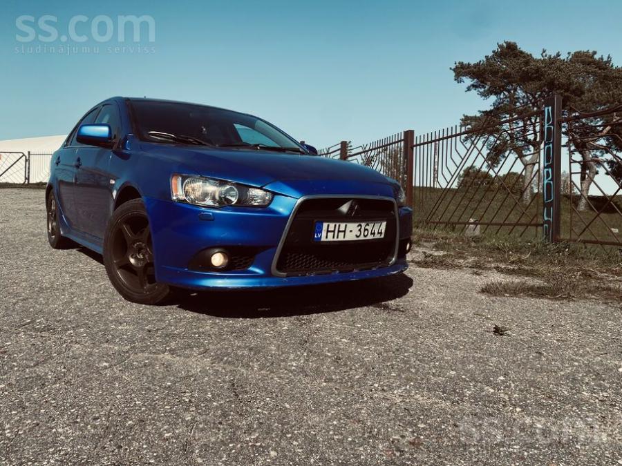 Zils Mitsubishi Lancer 2009 Liepāja, ar dzinēja tilpumu 1.80 L un nobraukumu 300 tūkst. km par 2400 €, foto 2 vietnē AUTOMOTO.COM.LV