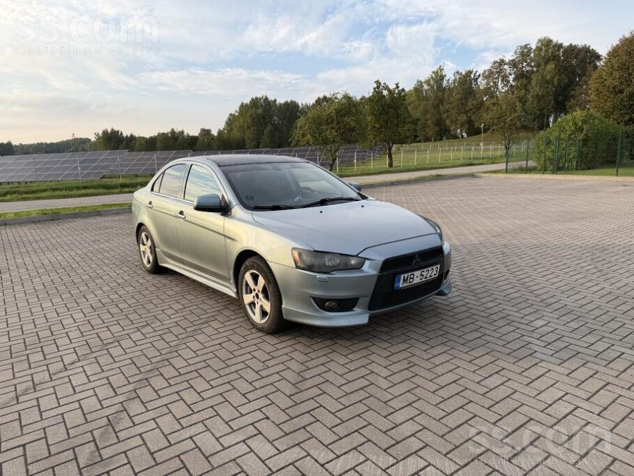 Zils Mitsubishi Lancer 2008 Jēkabpils, ar dzinēja tilpumu 2.00 L un nobraukumu 268 tūkst. km par 1800 €, foto 1 vietnē AUTOMOTO.COM.LV