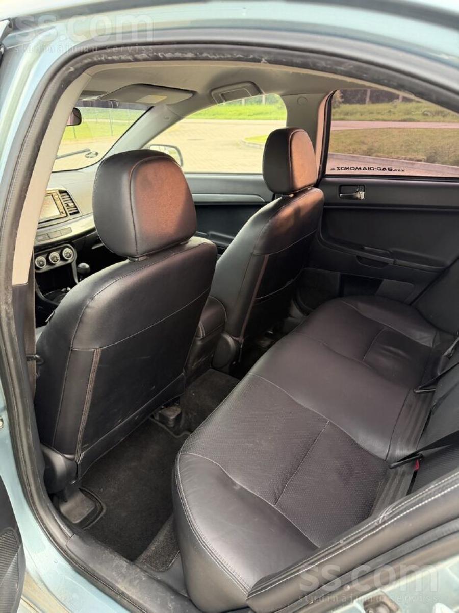 Zils Mitsubishi Lancer 2008 Jēkabpils, ar dzinēja tilpumu 2.00 L un nobraukumu 268 tūkst. km par 1800 €, foto 7 vietnē AUTOMOTO.COM.LV