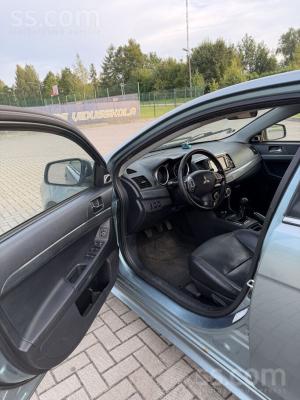 Zils Mitsubishi Lancer 2008 Jēkabpils, ar dzinēja tilpumu 2.00 L un nobraukumu 268 tūkst. km par 1800 €, foto 8 vietnē AUTOMOTO.COM.LV