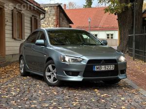 Blue Mitsubishi Lancer 2008 in Cesis, with an engine capacity of 2.00 L and mileage of 269 thousand km for 1999 €, photo 3 on AUTOMOTO.COM.LV