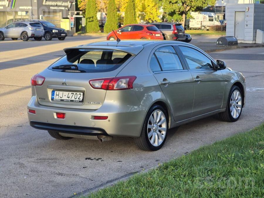 Brūns Mitsubishi Lancer 2009 Rīga, ar dzinēja tilpumu 1.80 L un nobraukumu 260 tūkst. km par 3200 €, foto 6 vietnē AUTOMOTO.COM.LV