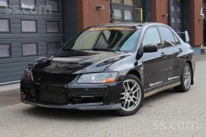 Melns Mitsubishi lancer-evolution 2006 Rīga, ar dzinēja tilpumu 2.00 L un nobraukumu 187 tūkst. km par 44950 €, foto  vietnē AUTOMOTO.COM.LV