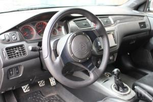 Melns Mitsubishi lancer-evolution 2006 Rīga, ar dzinēja tilpumu 2.00 L un nobraukumu 187 tūkst. km par 44950 €, foto 11 vietnē AUTOMOTO.COM.LV