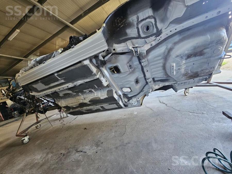 Melns Mitsubishi lancer-evolution 2006 Rīga, ar dzinēja tilpumu 2.00 L un nobraukumu 187 tūkst. km par 44950 €, foto 39 vietnē AUTOMOTO.COM.LV
