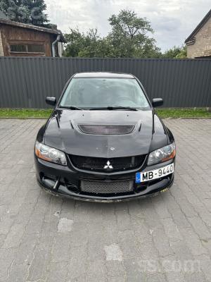 Melns Mitsubishi lancer-evolution 2006 Jelgava, ar dzinēja tilpumu 2.00 L un nobraukumu 87 tūkst. km par 17900 €, foto 3 vietnē AUTOMOTO.COM.LV
