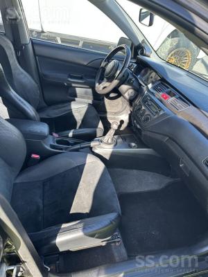 Melns Mitsubishi lancer-evolution 2006 Jelgava, ar dzinēja tilpumu 2.00 L un nobraukumu 87 tūkst. km par 17900 €, foto 11 vietnē AUTOMOTO.COM.LV