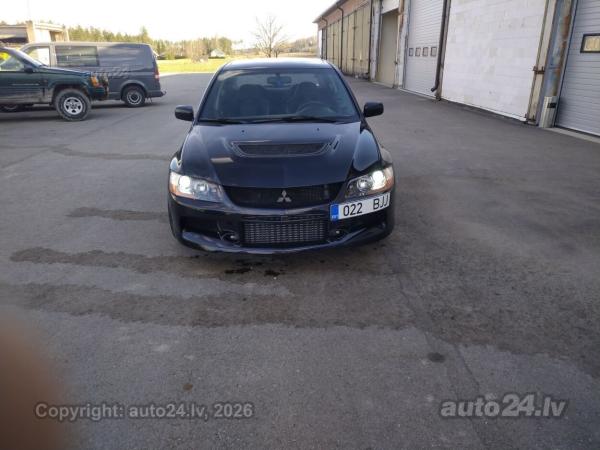Black Mitsubishi lancer-evolution 2007 in Tallinn, with an engine capacity of 2.00 L and mileage of 192 thousand km for 27000 €, photo 3 on AUTOMOTO.COM.LV