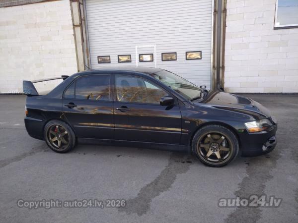 Black Mitsubishi lancer-evolution 2007 in Tallinn, with an engine capacity of 2.00 L and mileage of 192 thousand km for 27000 €, photo 4 on AUTOMOTO.COM.LV