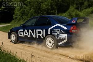 Blue Mitsubishi lancer-evolution 1996 in Ventspils, with an engine capacity of 2.00 L and mileage of 166 thousand km for 19500 €, photo 5 on AUTOMOTO.COM.LV
