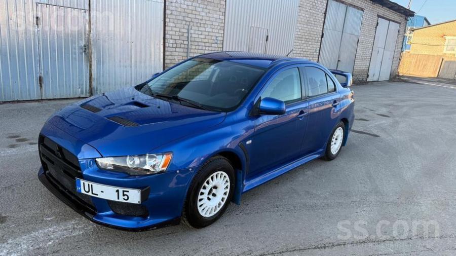 Blue Mitsubishi lancer-evolution 2010 in Saldus, with an engine capacity of 2.00 L and mileage of 160 thousand km for 22385 €, photo 1 on AUTOMOTO.COM.LV