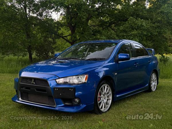 Zils Mitsubishi lancer-evolution 2012 Tallina, ar dzinēja tilpumu 2.00 L un nobraukumu 128 tūkst. km par 15579 €, foto 1 vietnē AUTOMOTO.COM.LV