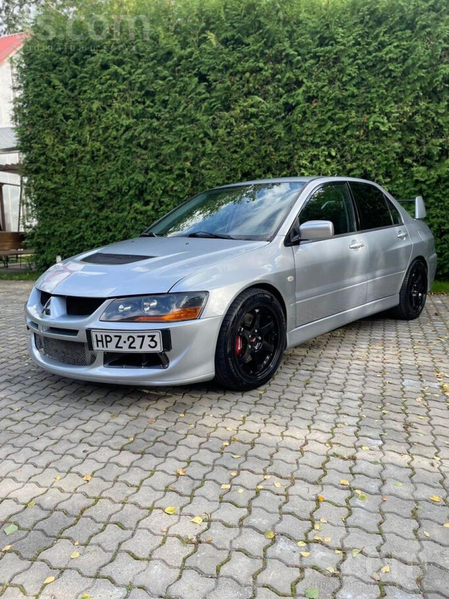 Pelēks Mitsubishi lancer-evolution 2004 Jūrmala, ar dzinēja tilpumu 2.00 L un nobraukumu 280 tūkst. km par 32500 €, foto 1 vietnē AUTOMOTO.COM.LV
