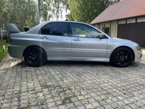 Pelēks Mitsubishi lancer-evolution 2004 Jūrmala, ar dzinēja tilpumu 2.00 L un nobraukumu 280 tūkst. km par 32500 €, foto 4 vietnē AUTOMOTO.COM.LV