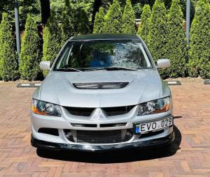 Pelēks Mitsubishi lancer-evolution 2005 Viļņa, ar dzinēja tilpumu 2.00 L un nobraukumu 131 tūkst. km par 38000 €, foto 4 vietnē AUTOMOTO.COM.LV