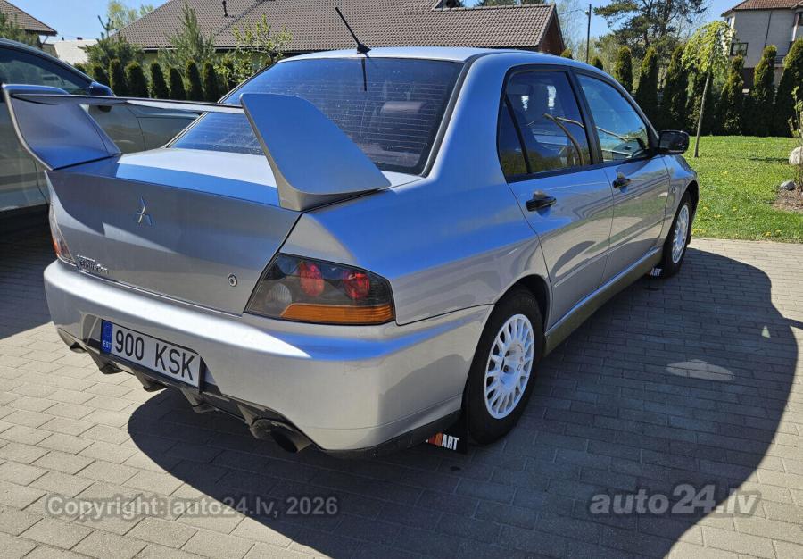Pelēks Mitsubishi lancer-evolution 2006 Tallina, ar dzinēja tilpumu 2.00 L un nobraukumu 212 tūkst. km par 40900 €, foto 3 vietnē AUTOMOTO.COM.LV