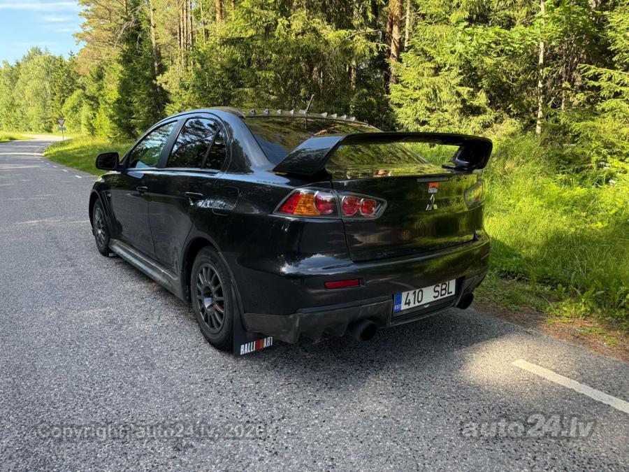 Grey Mitsubishi lancer-evolution 2011 in Tallinn, with an engine capacity of 2.00 L and mileage of 254 thousand km for 26900 €, photo 5 on AUTOMOTO.COM.LV