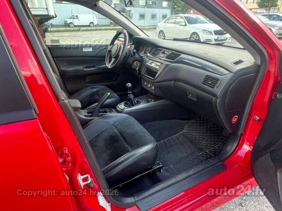 Sarkans Mitsubishi lancer-evolution 2006 Tartu, ar dzinēja tilpumu 2.00 L un nobraukumu 197 tūkst. km par 35000 €, foto 8 vietnē AUTOMOTO.COM.LV