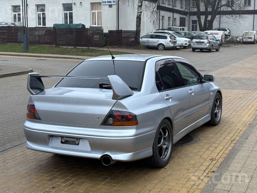 Mitsubishi lancer-evolution 2005 in Riga, with an engine capacity of 2.00 L and mileage of 166 thousand km for 25900 €, photo 5 on AUTOMOTO.COM.LV