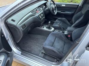 Mitsubishi lancer-evolution 2005 in Riga, with an engine capacity of 2.00 L and mileage of 166 thousand km for 25900 €, photo 9 on AUTOMOTO.COM.LV