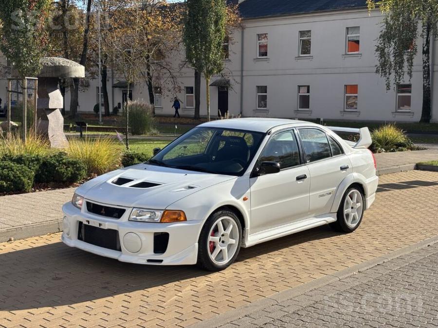 Balts Mitsubishi lancer-evolution 1998 Rīga, ar dzinēja tilpumu 2.00 L un nobraukumu 59 tūkst. km par 69500 €, foto 1 vietnē AUTOMOTO.COM.LV