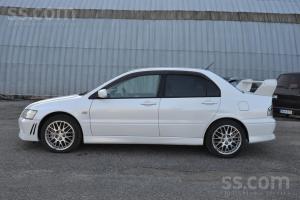 Balts Mitsubishi lancer-evolution 2002 Rīga, ar dzinēja tilpumu 2.00 L un nobraukumu 160 tūkst. km par 14500 €, foto 2 vietnē AUTOMOTO.COM.LV